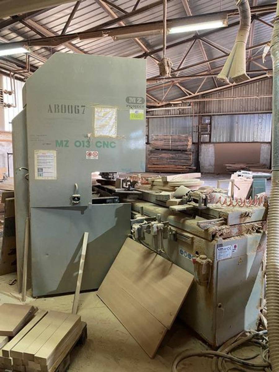 Resaw MZ PROJECT UNIDUE 013 buy second-hand