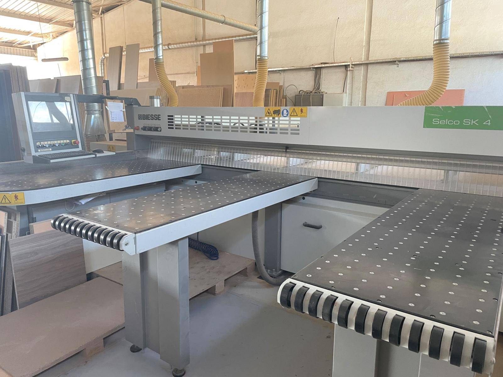 BIESSE Beamsaw SELCO SK 4 buy second-hand