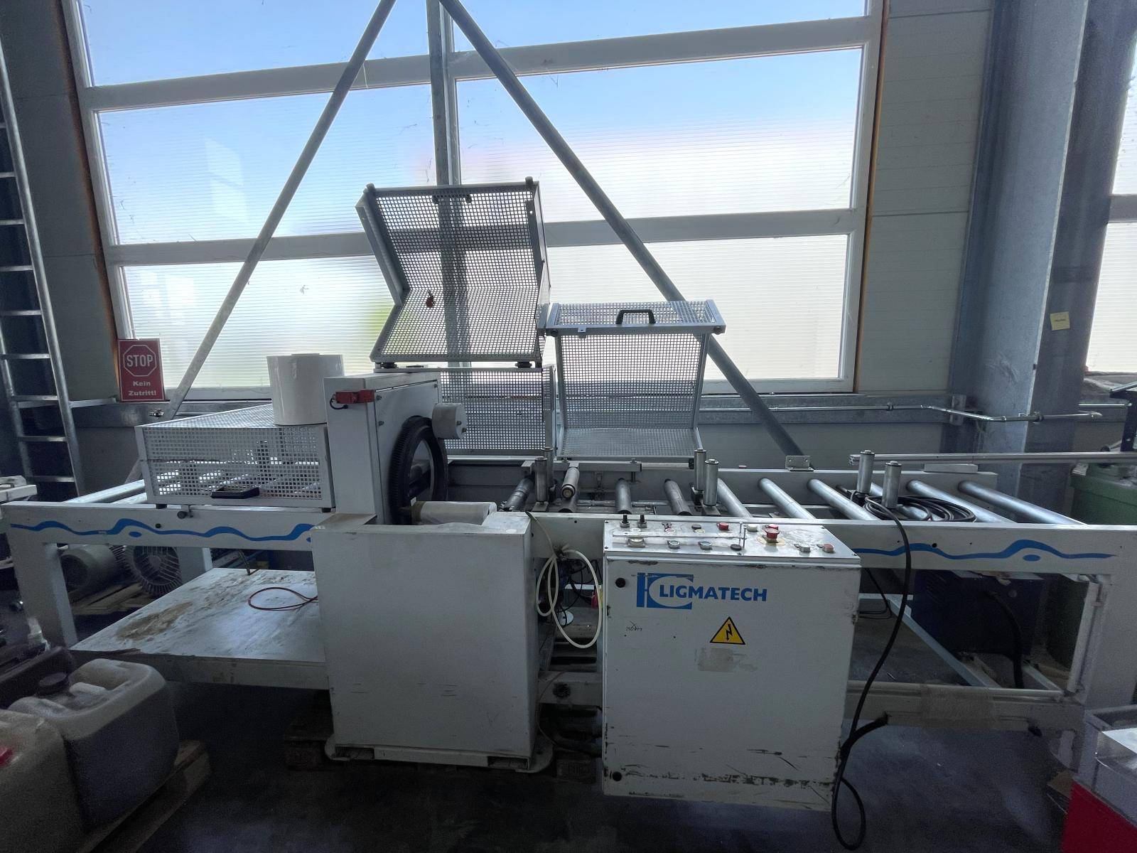 Packaging machine LIGMATECH VS 10 ERL-30RN buy second-hand