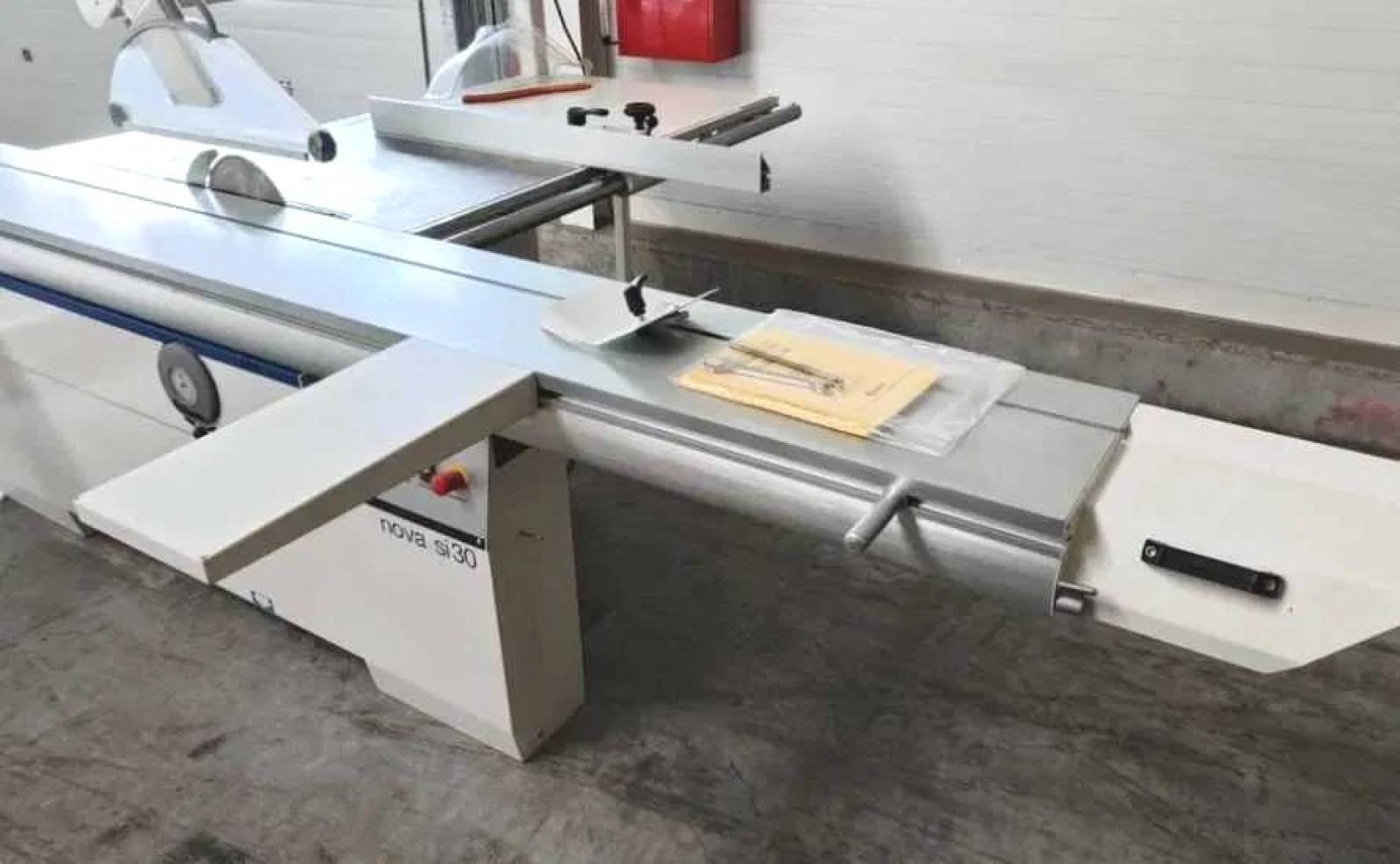 Sliding table saw SCM NOVA SI 30 buy second-hand