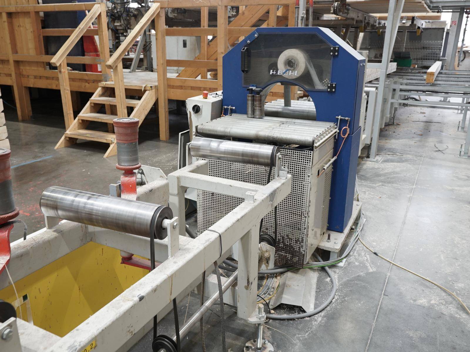 WEINIG Planing line with automatic infeed and automatic destacking ...