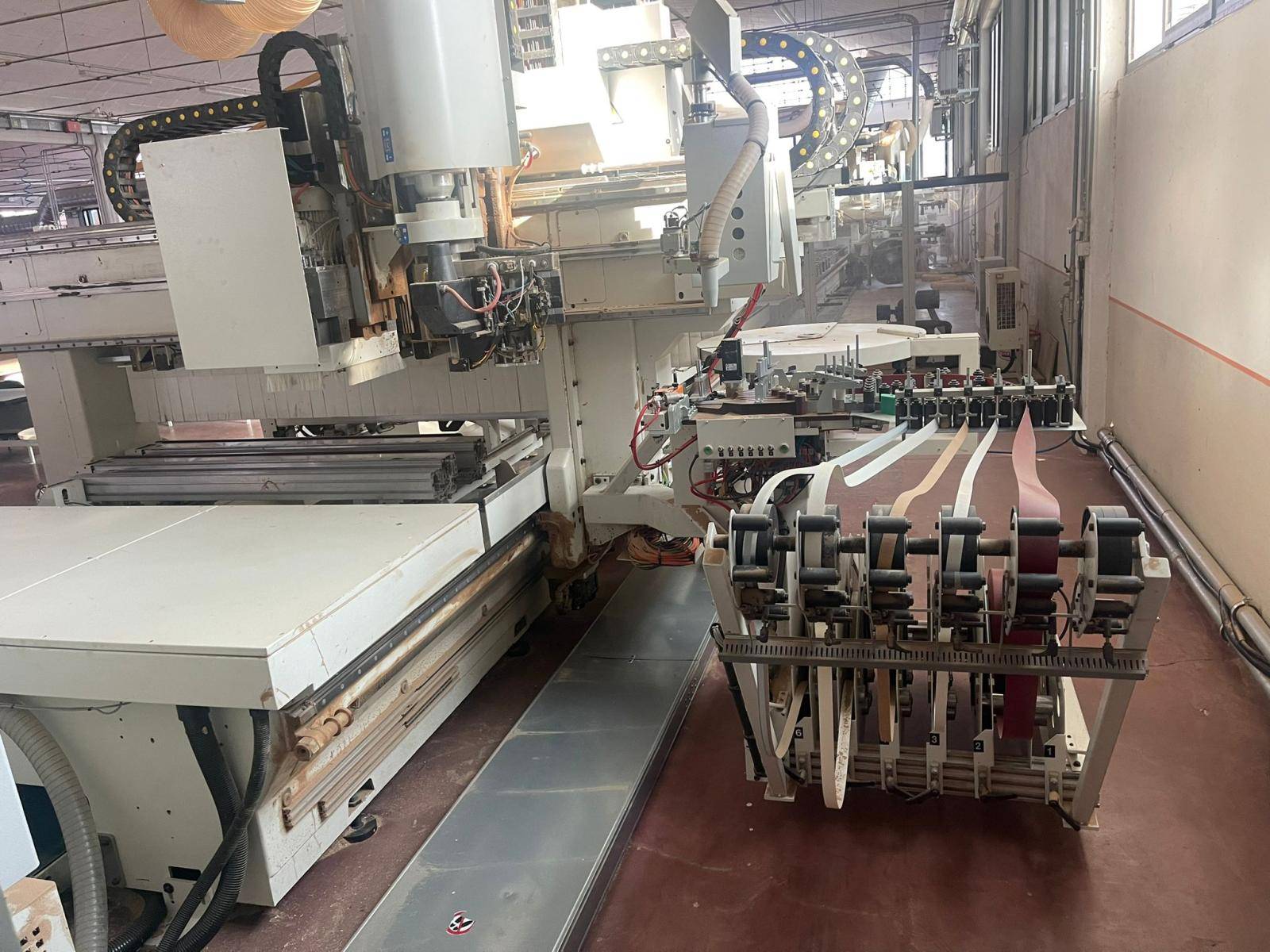 CNC machining centre MORBIDELLI UNIVERSAL X5 HPL edge buy second-hand