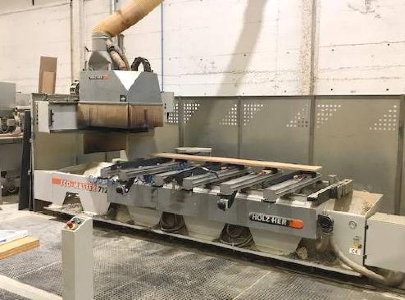 HOLZ-HER CNC machining centre ECO-MASTER 7120 /K buy second-hand