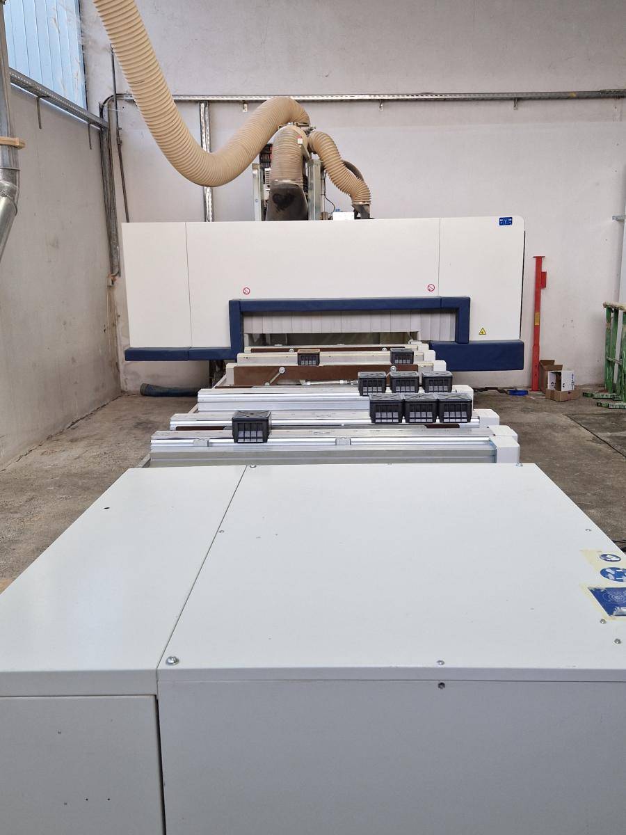 SCM 5-axes CNC router MORBIDELLI M100 buy second-hand