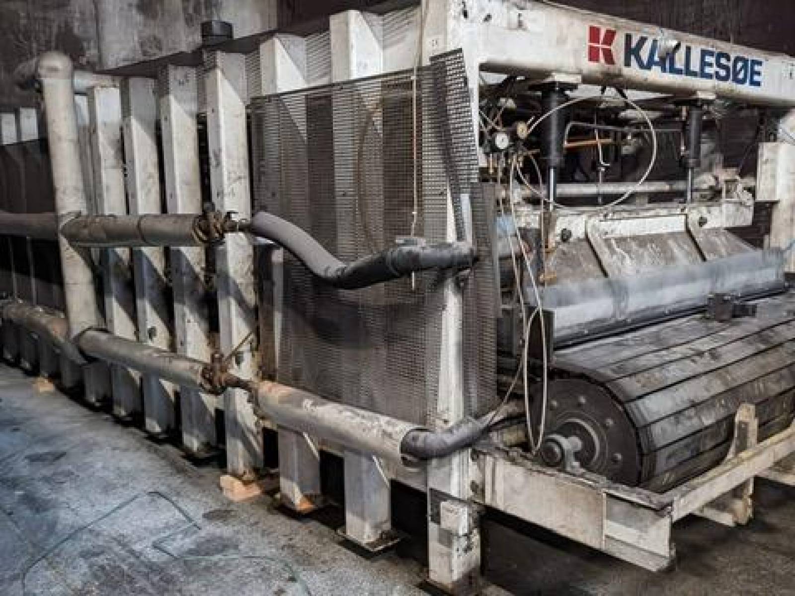 KALLESOE Feed-through press LV 7824 buy second-hand