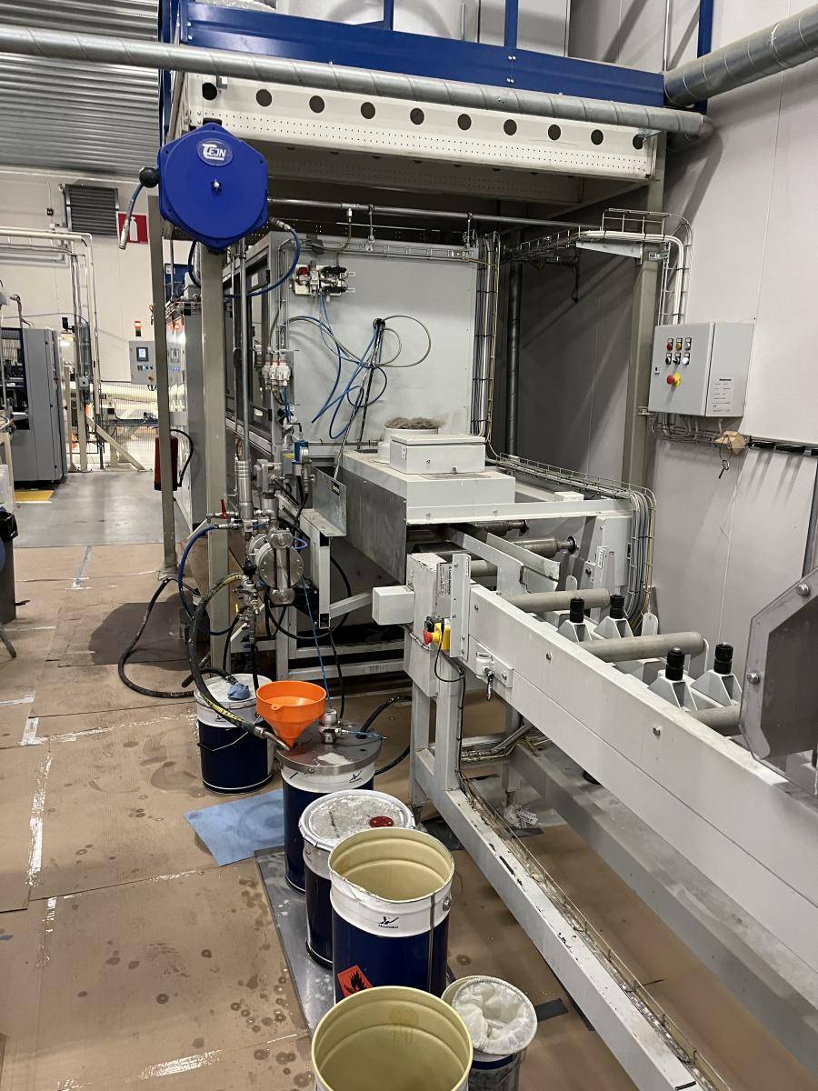 Lacquering system TRIAB buy second-hand