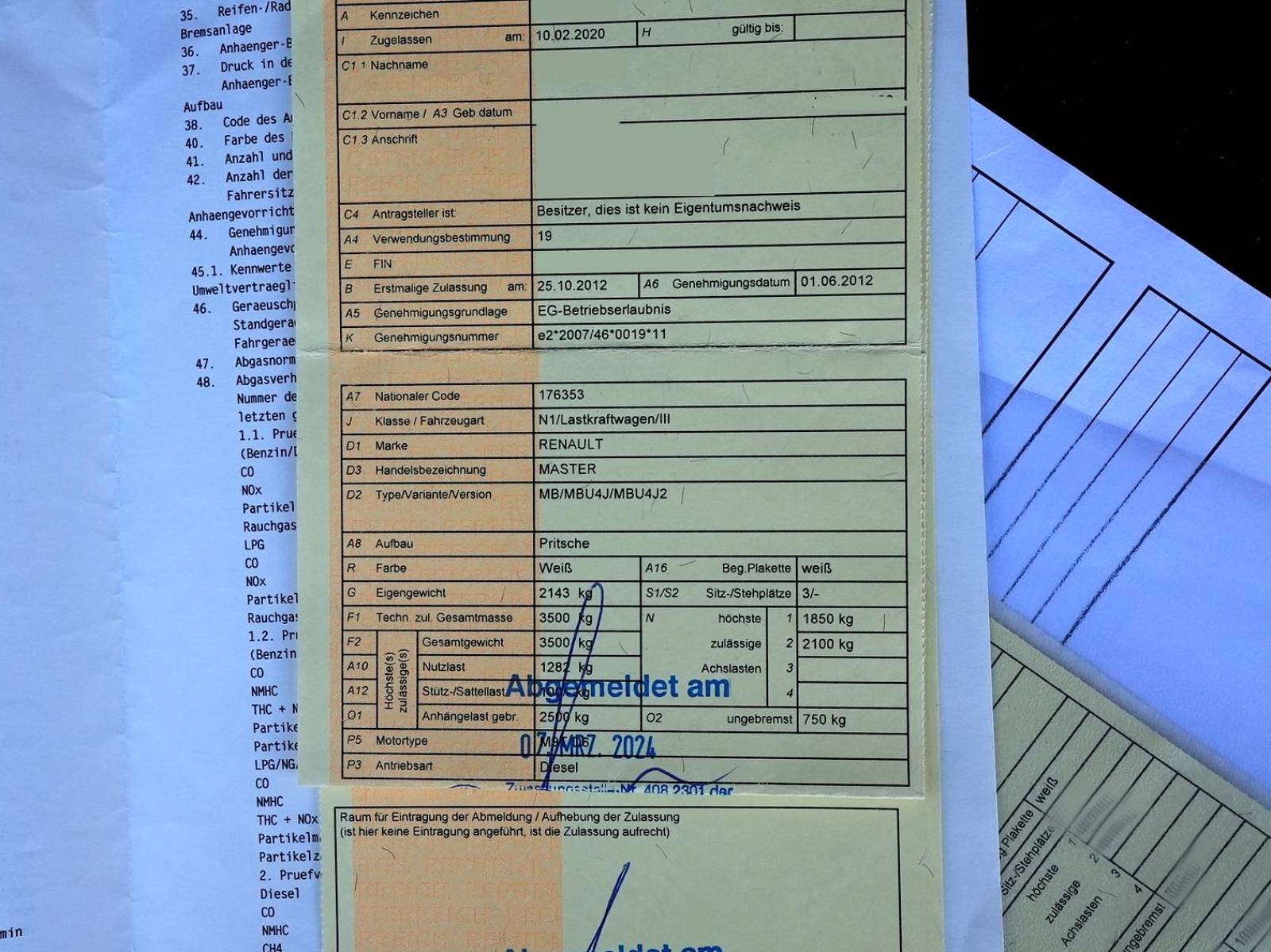 RENAULT Transporter Master Pritsche buy second-hand