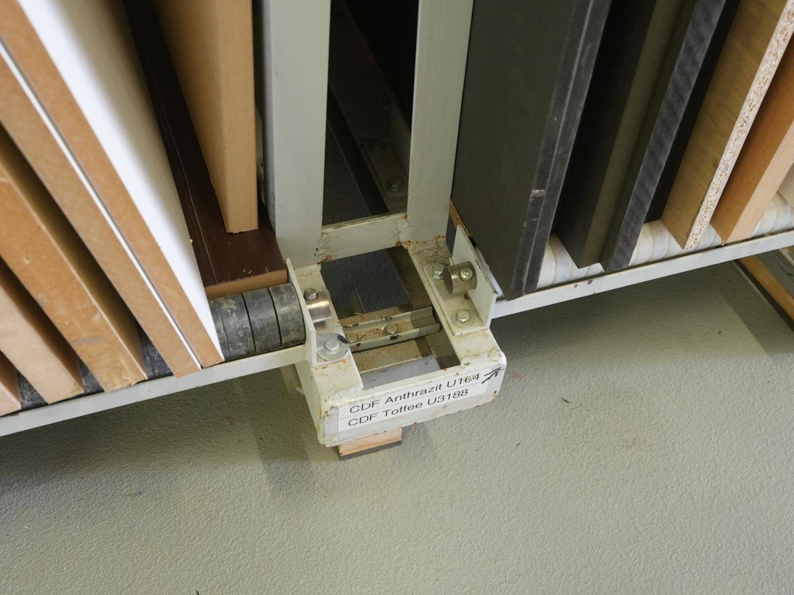 Vertical shelf buy second-hand