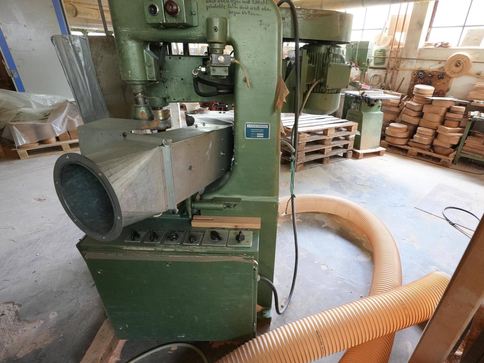 KNOEVENAGEL Carving machine buy second-hand