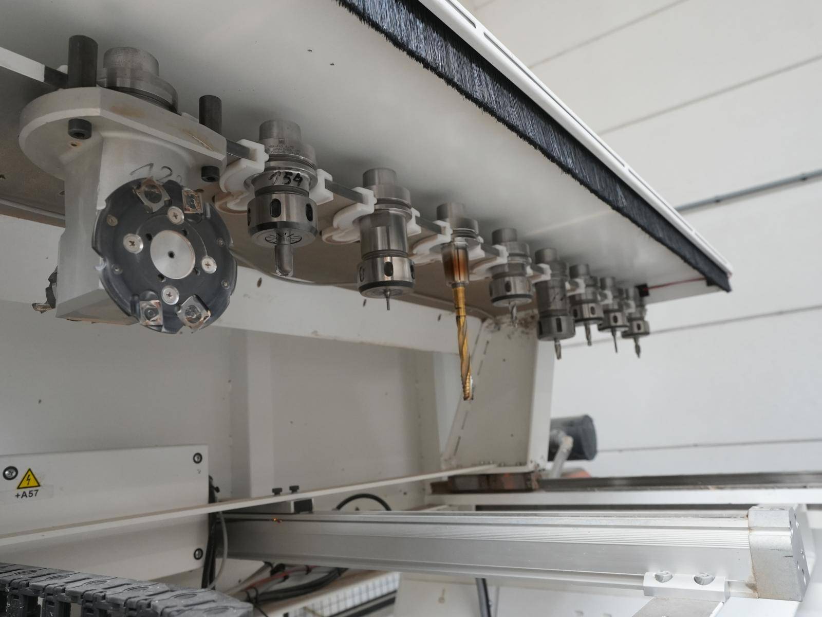 Auktion HOMAG 5-Achs CNC-Bearbeitungszentrum CENTATEQ P -500 PROFI ...