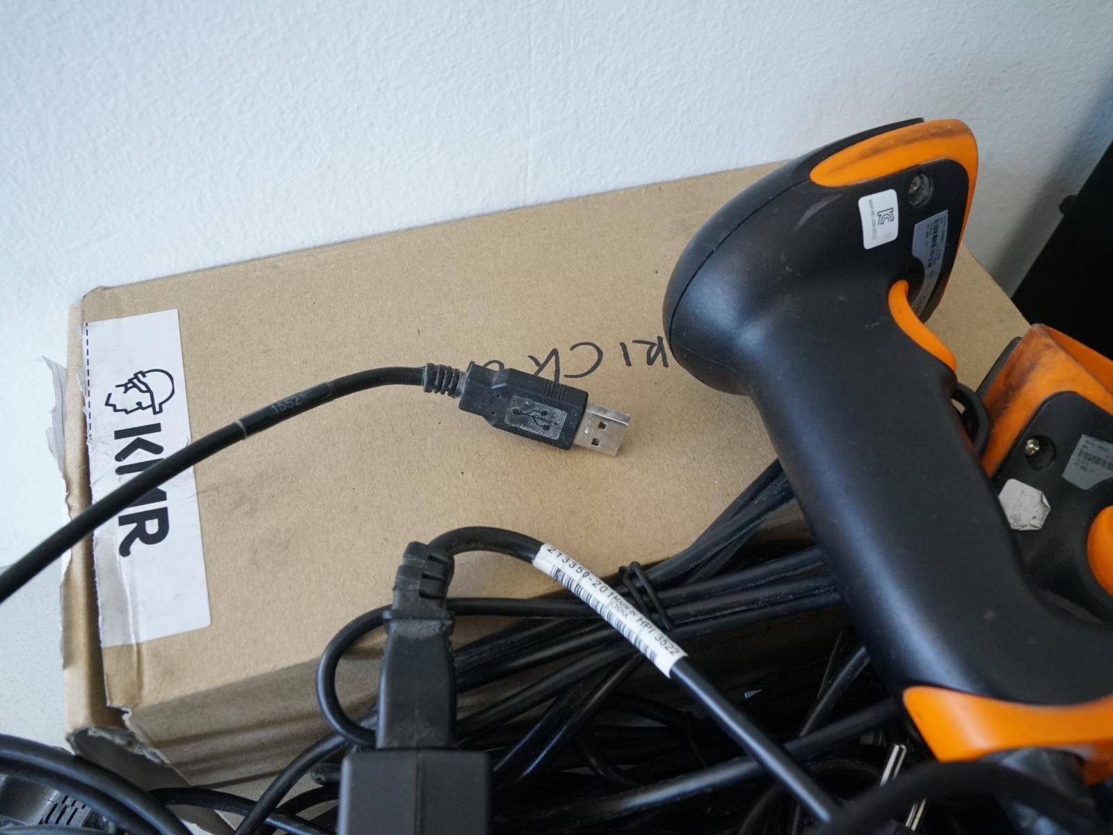 Asta HP PC desktop PRO MINI 400 G9 + IIYAMA ProLite T1721MSC