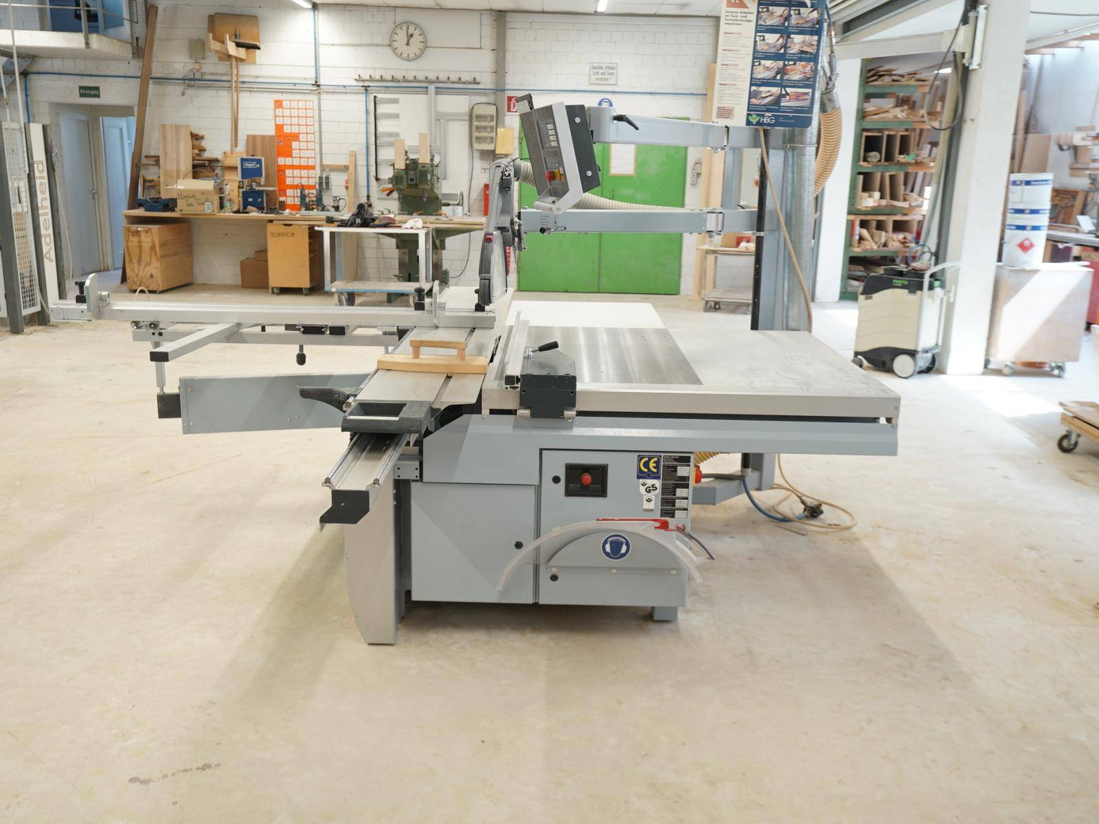 Auktion ALTENDORF Formatkreissäge F45