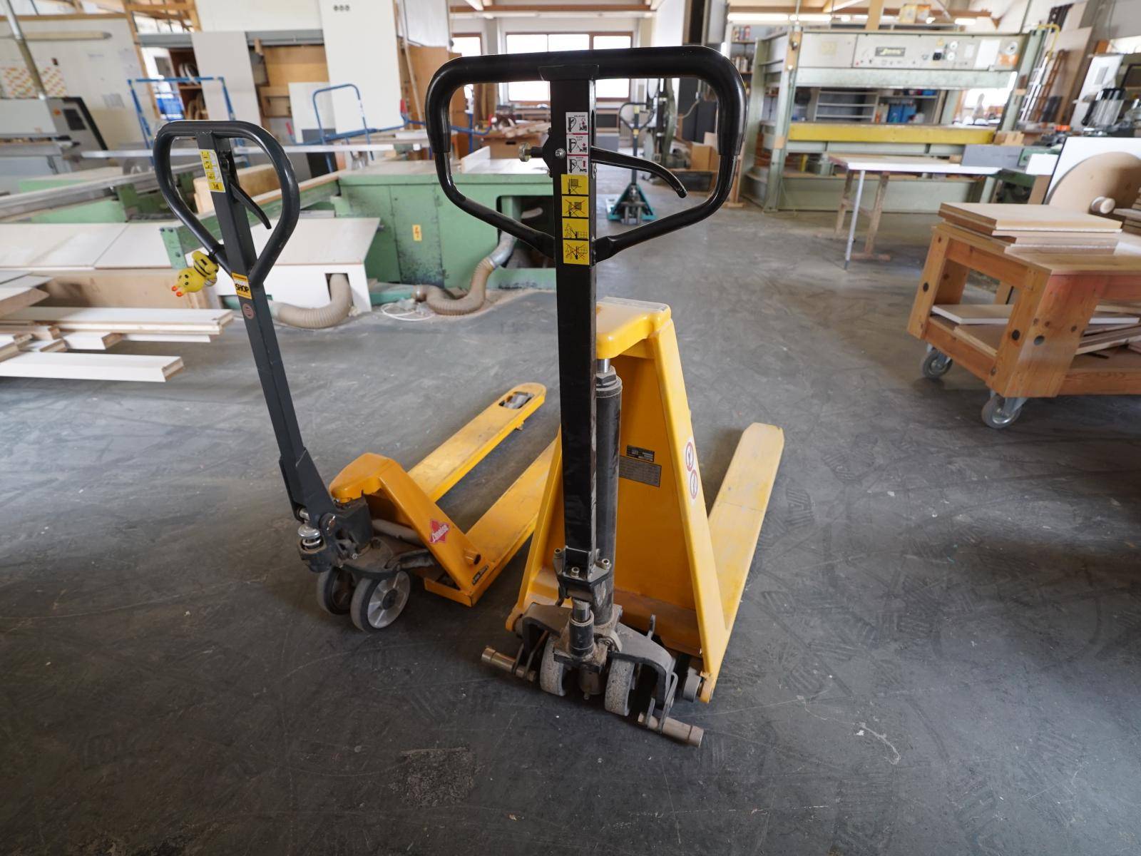 JUNGHEINRICH Hand pallet truck AMEISE HPT A 20 + Haneu GPS 100 buy ...