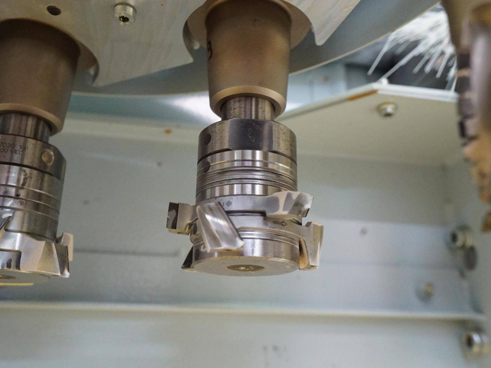 Auction 6.11.25: CNC-tools Set (8)