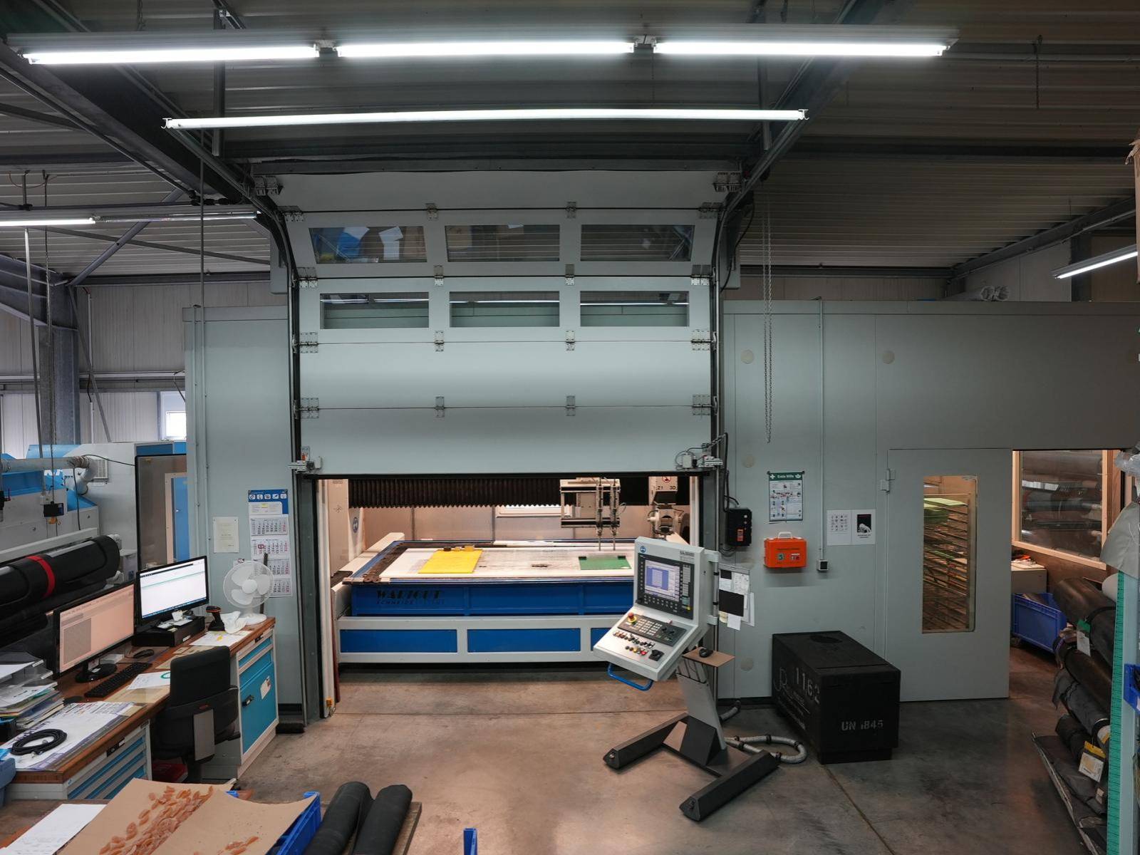 RIDDER CNC water jet cutting machine WARICUT HWE P 1530 /2-3D/2D/T-2SK ...