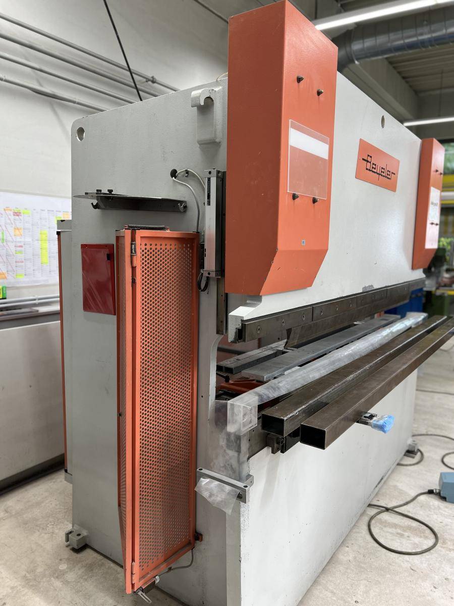 BEYELER Bending machine EURO II 60X2550 buy second-hand