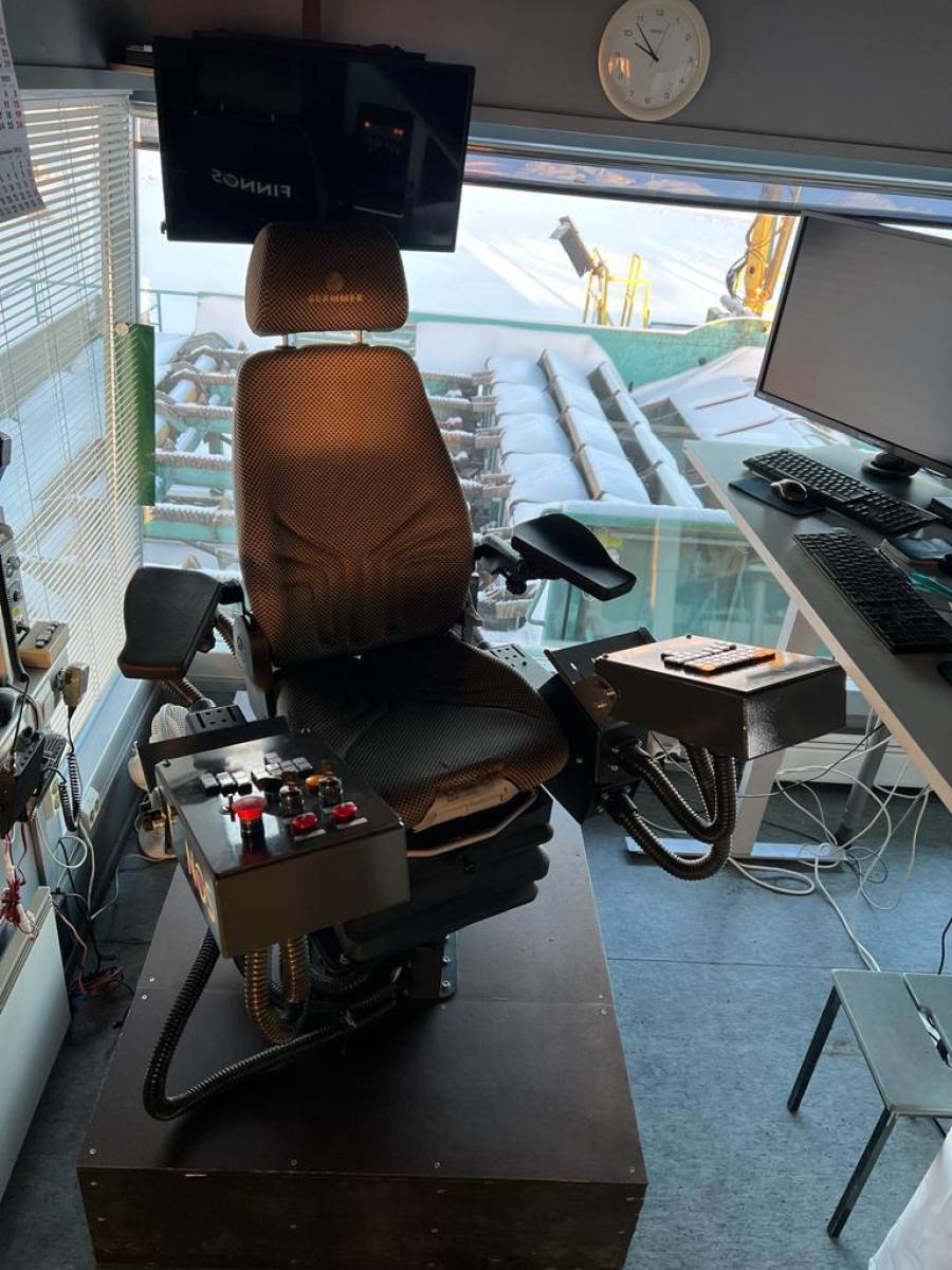 Sorting and stacking line für Rundholz, Finnos Fusion CU-2 + X-ray buy ...