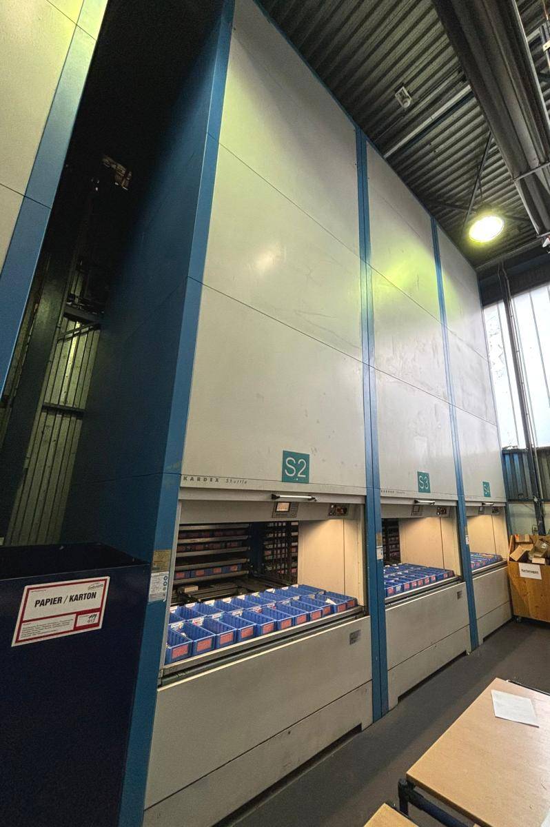 KARDEX Vertical lift system SHUTTLE buy second-hand