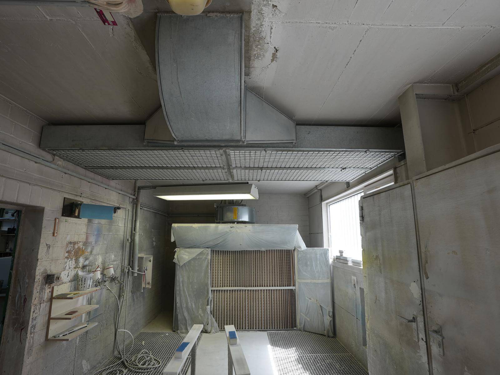Paint spray extraction wall with inlet air unit buy second-hand