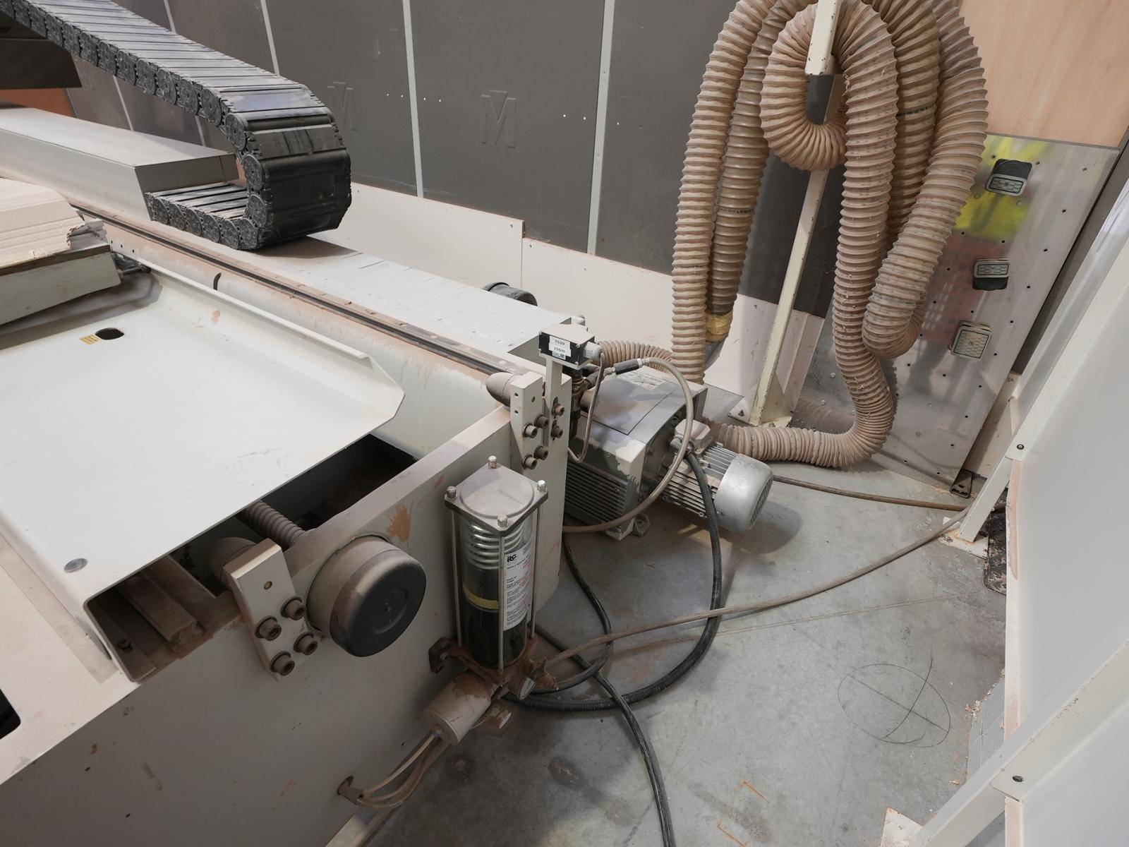 CNC machining centre MORBIDELLI AUTHOR 504 buy second-hand