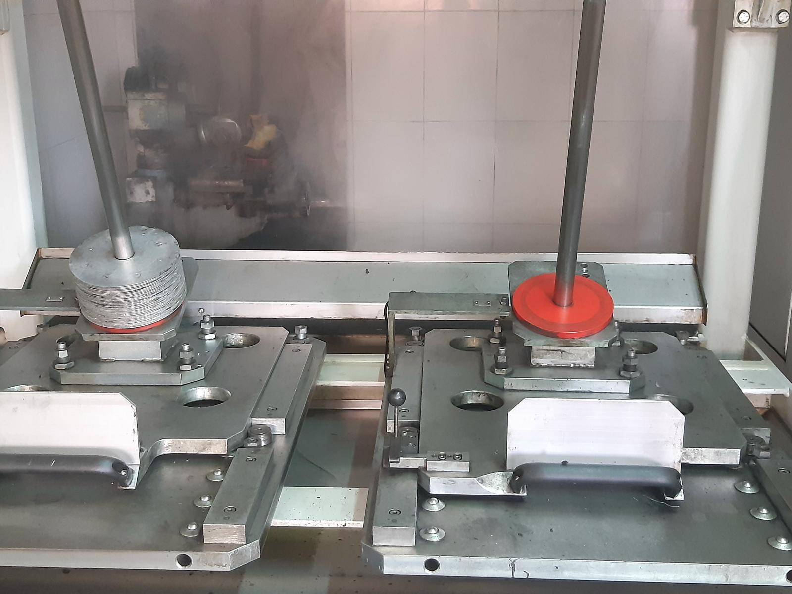 WALTER Sharpening machine for Carbide tipped blades WOODTRONIC CNC 5D ...