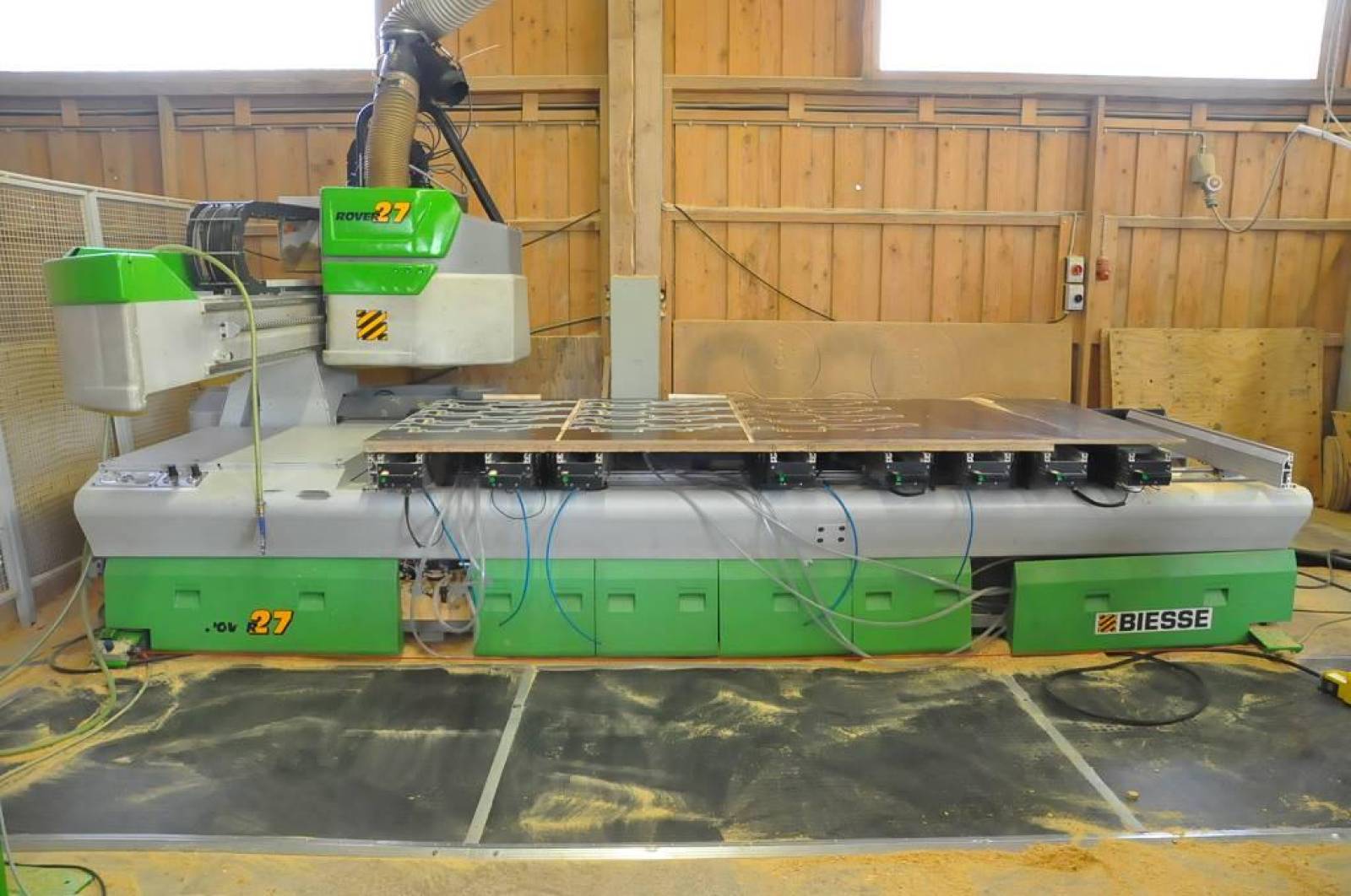CNC-Bearbeitungszentrum BIESSE ROVER 27 gebraucht kaufen