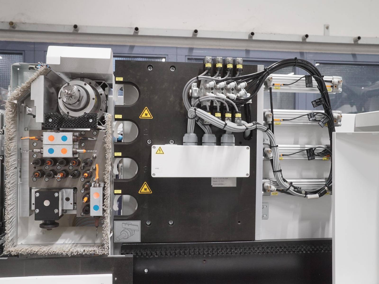 HOMAG Vertical CNC machining centre DRILLTEQ V -200 Optimat BHX 055 buy ...