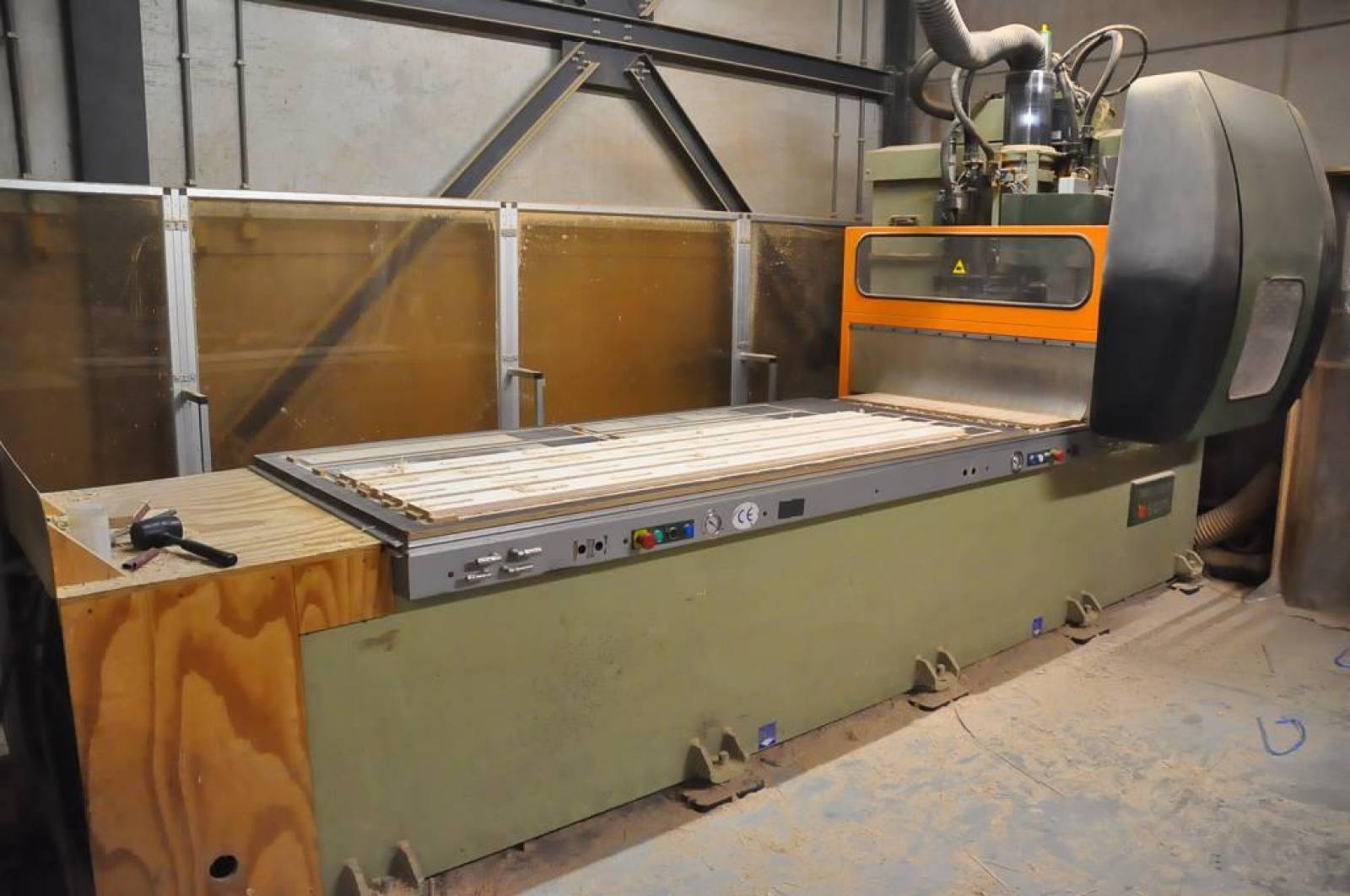 SCM CNC machining centre RECORD 2 buy second-hand