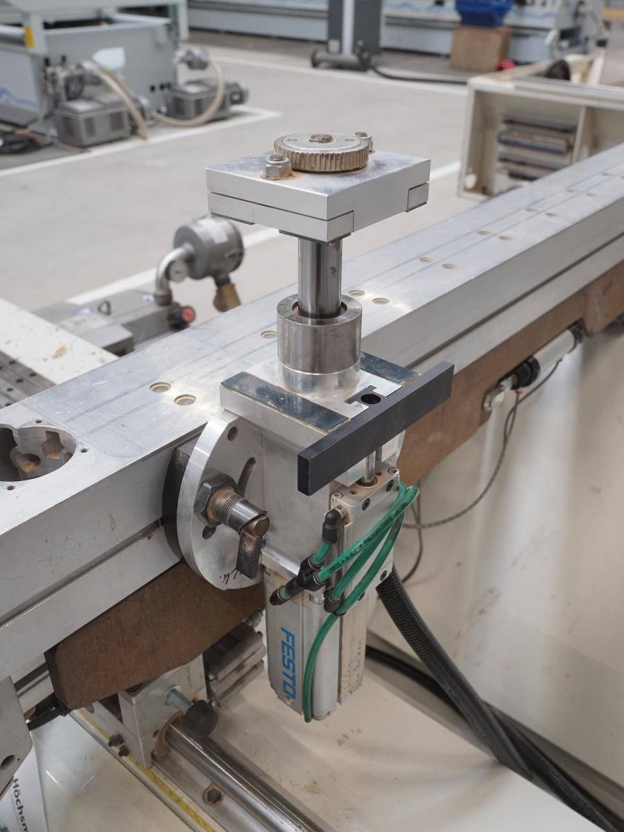 Mechanical clamping system buy second-hand