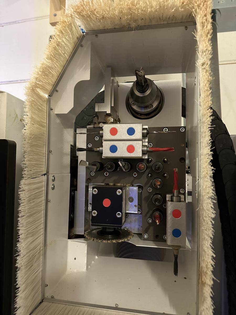 HOMAG Vertical CNC machining centre DRILLTEQ V -200 /BHX 050 buy second ...