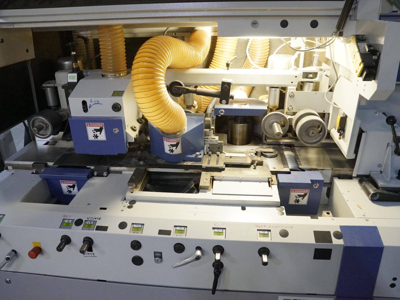 WEINIG Hobel- und Kehlautomat VARIOMAT gebraucht kaufen