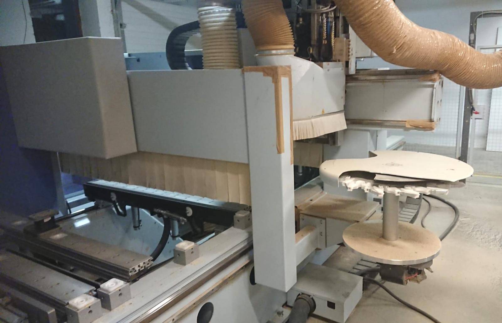 HOMAG CNC machining centre BMG 211 /32/15/K buy second-hand