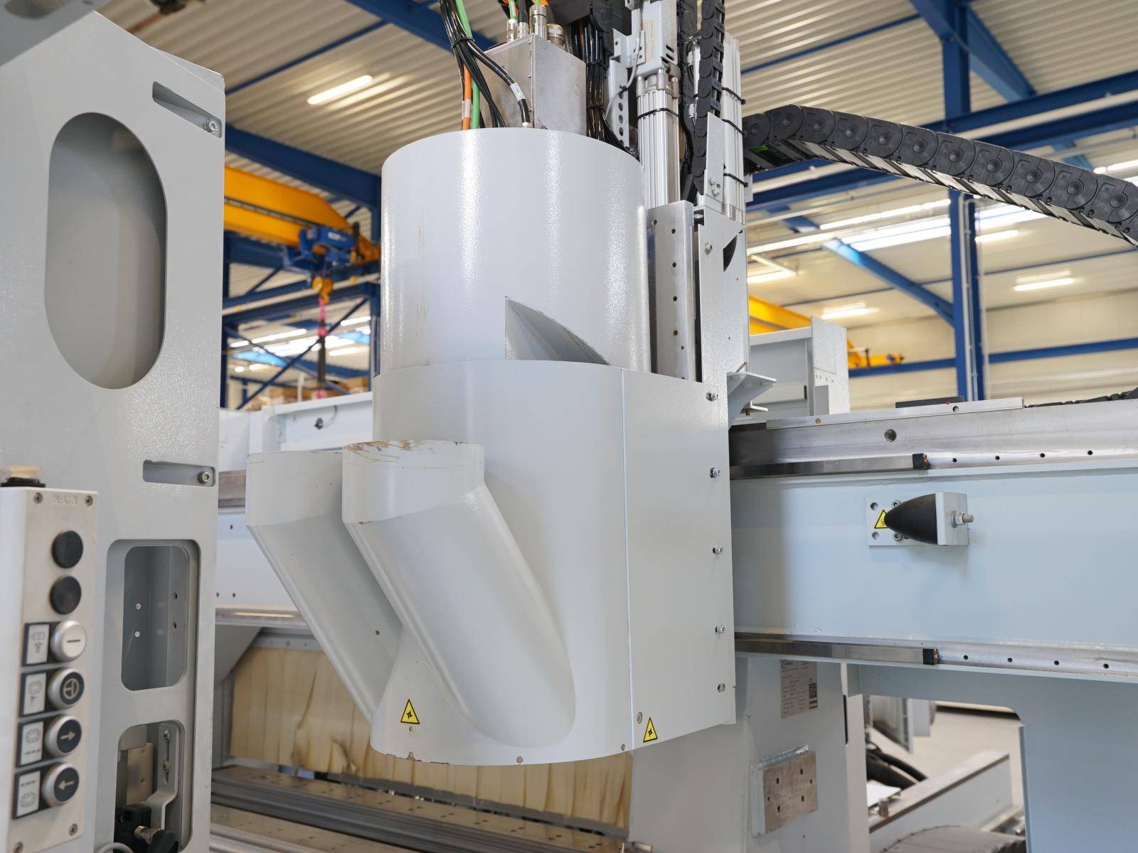 HOMAG CNC router BMG 511 /60/12 K Profi buy second-hand