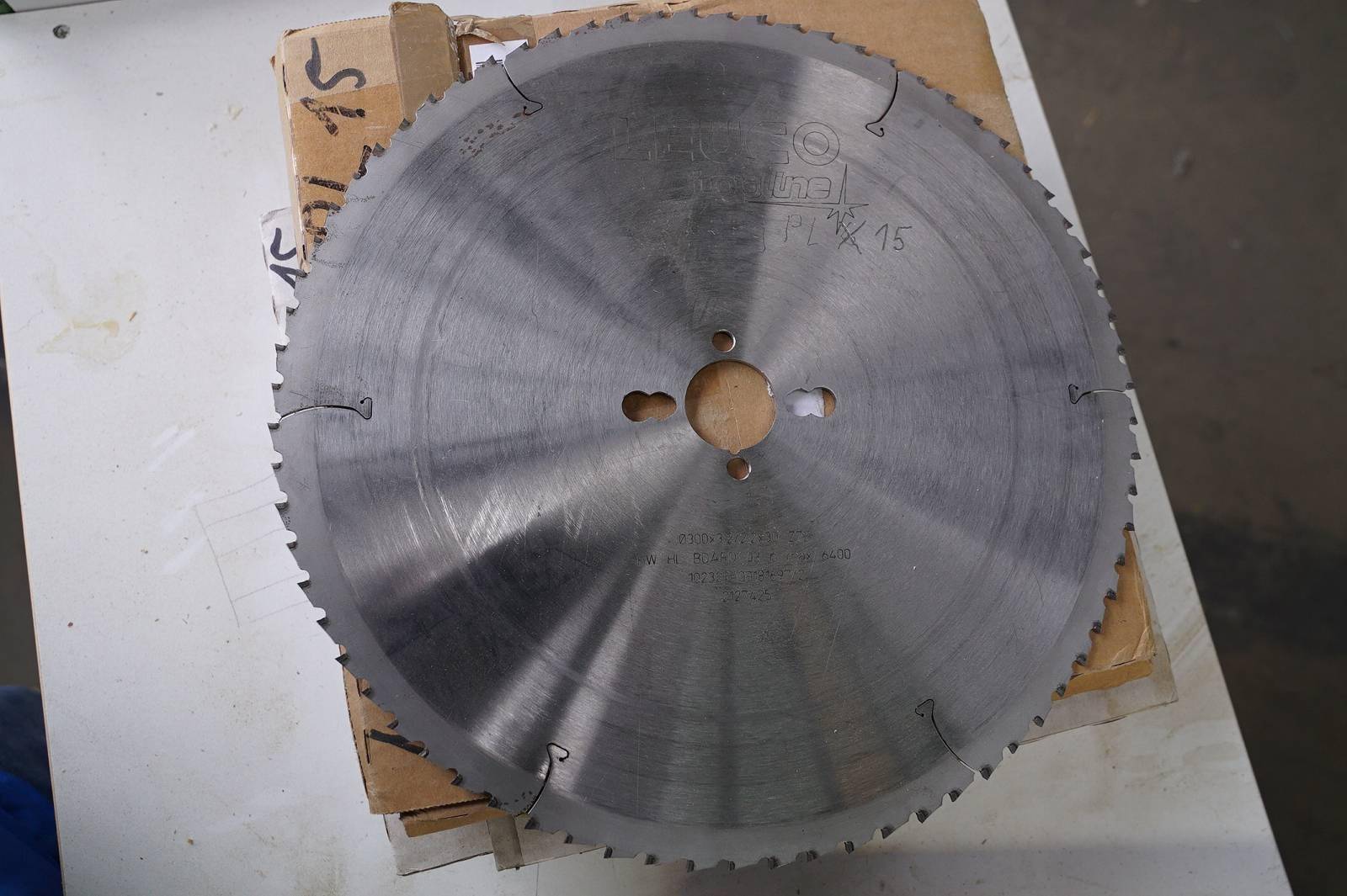 Tool set Set of saw blades buy second-hand
