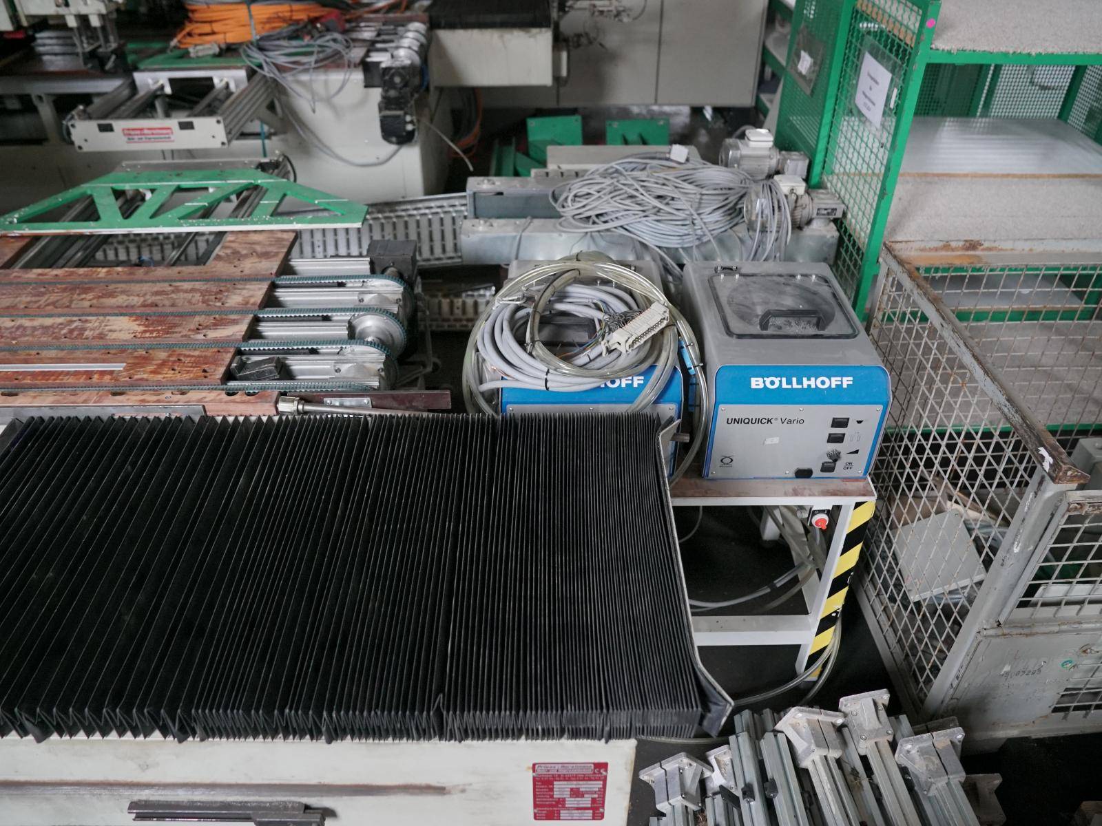 Production line for carcase furniture Drilling and assembly line for ...