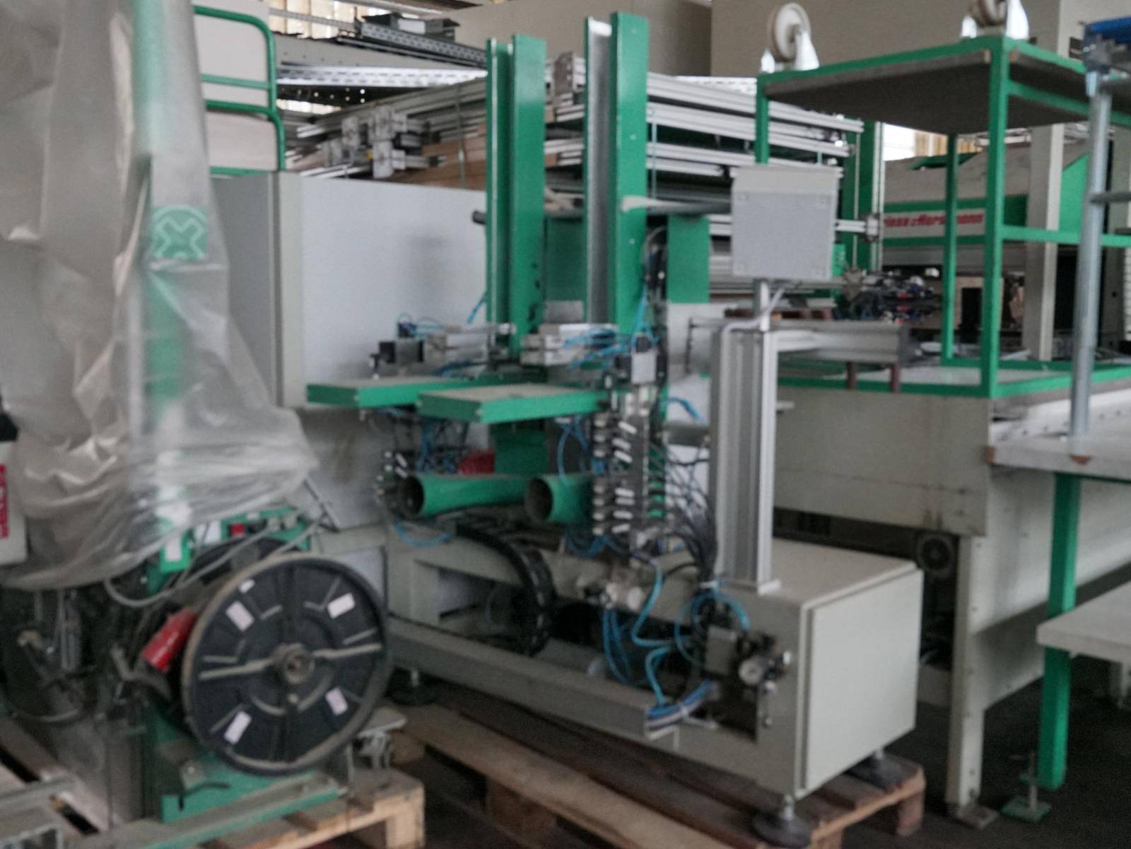 SMB LOHE foot plinth inserting machine BBS buy second-hand