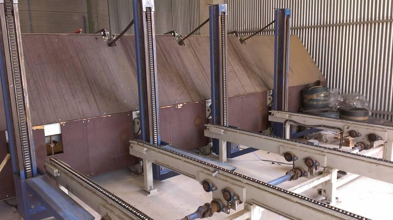 Stacking and destacking device Automatic loading and unloading system ...