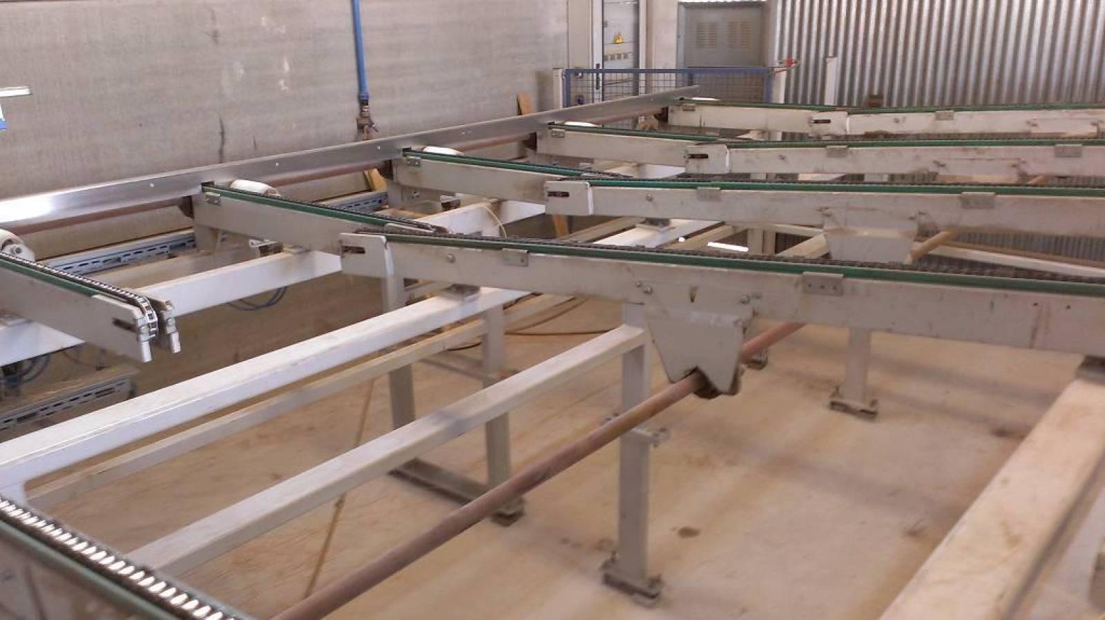 Stacking and destacking device Automatic loading and unloading system ...