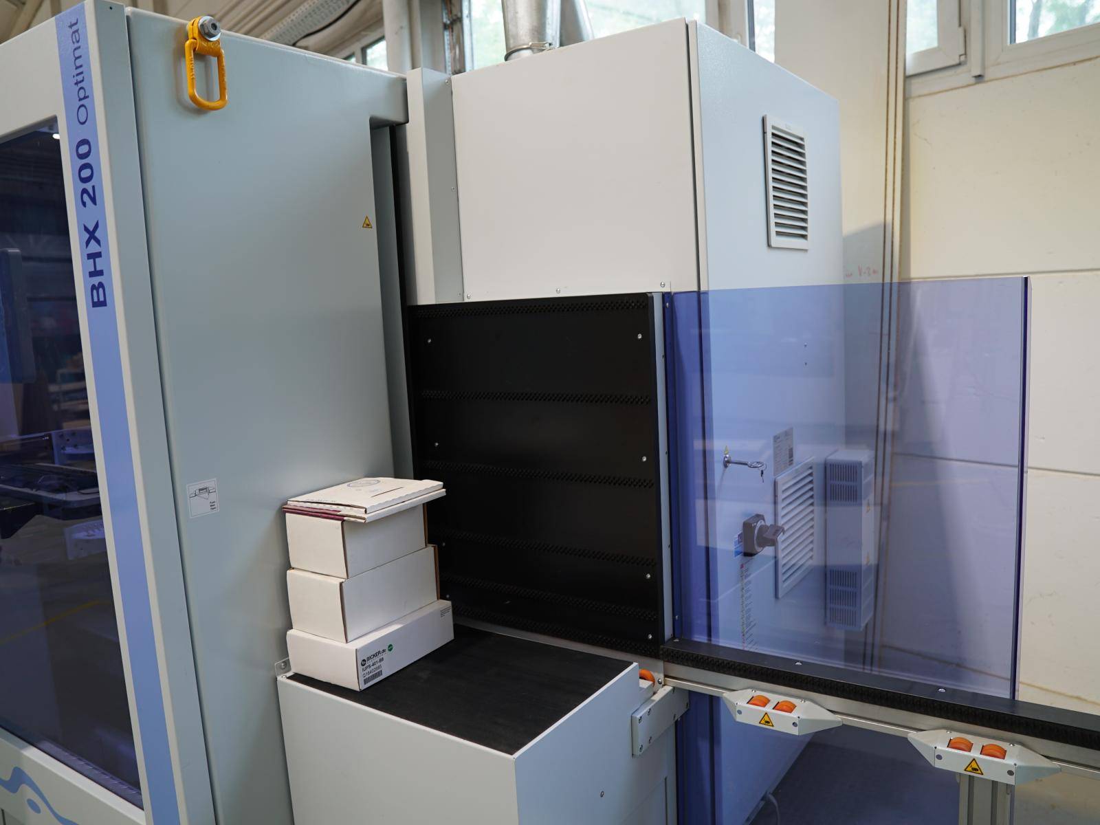 HOMAG Vertical CNC machining centre BHX 200 Optimat buy second-hand