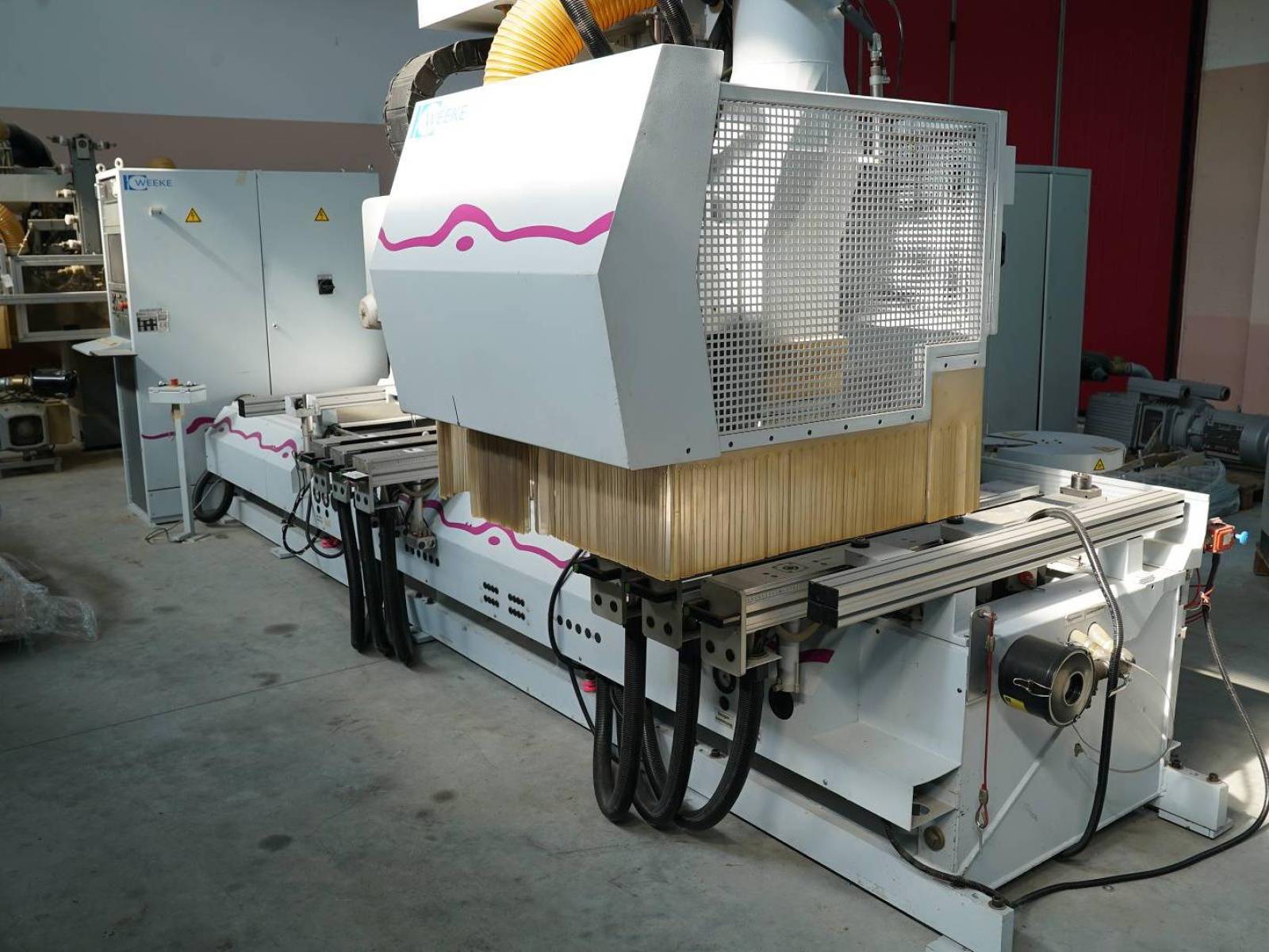 CNC machining centre WEEKE BP 140 buy second-hand