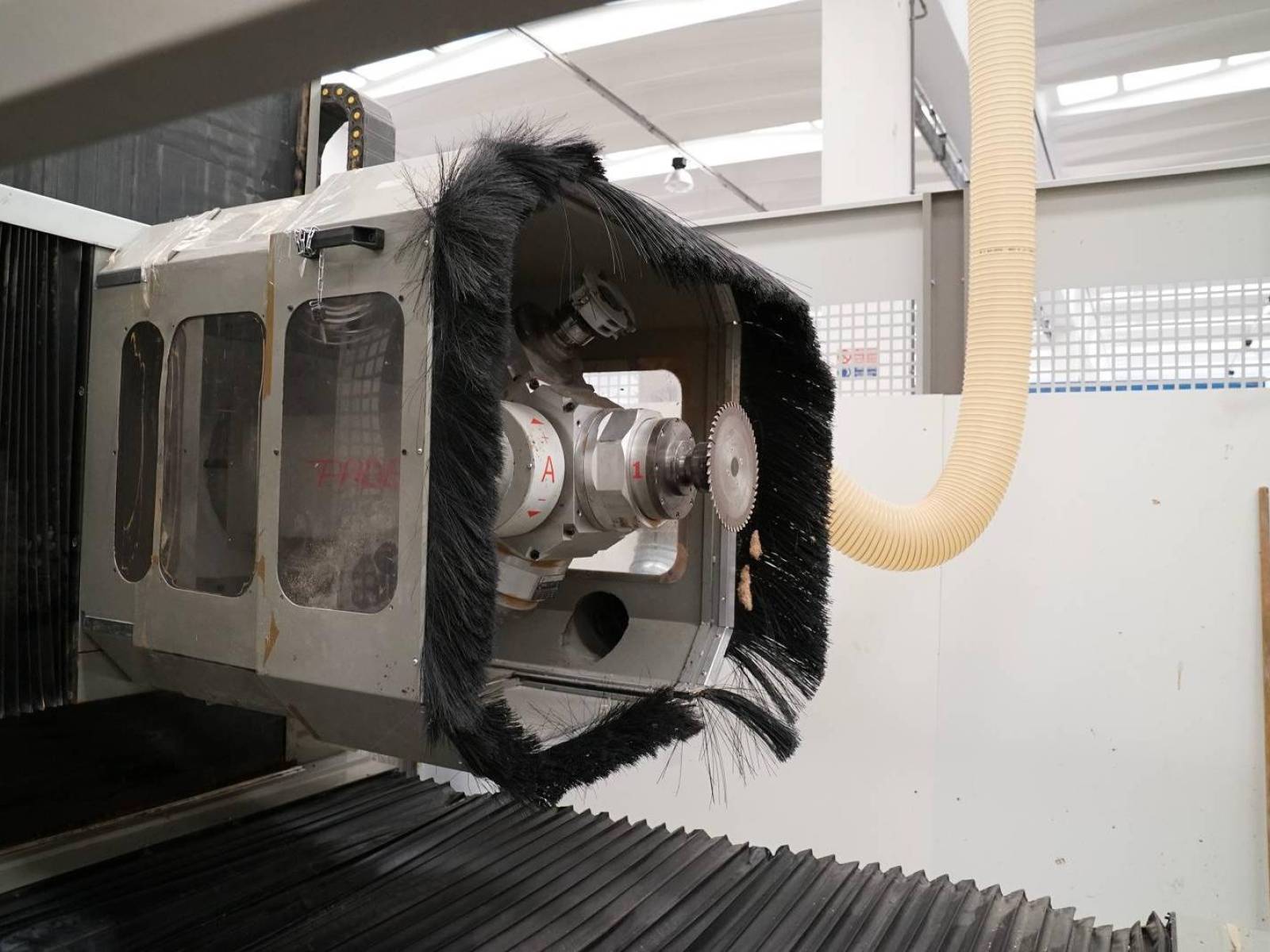 CNC machining centre PADE AXA CNC 2500 buy second-hand