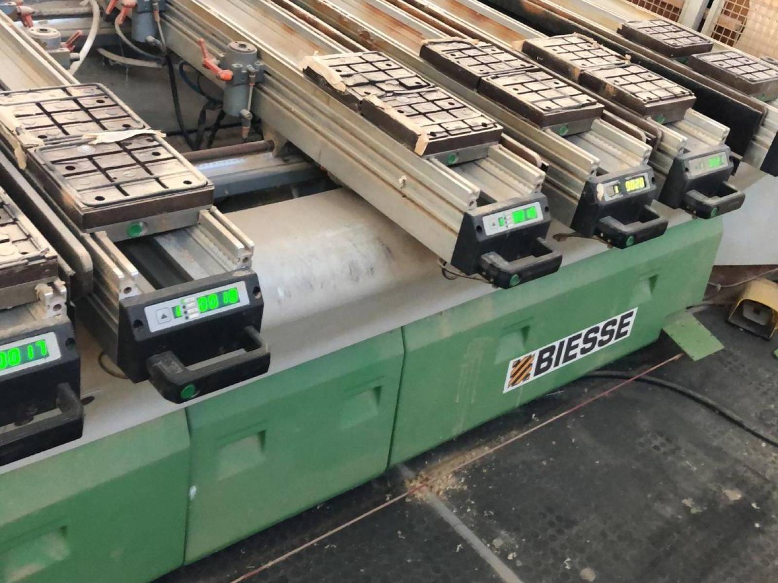 CNC machining centre BIESSE ROVER 27 buy second-hand