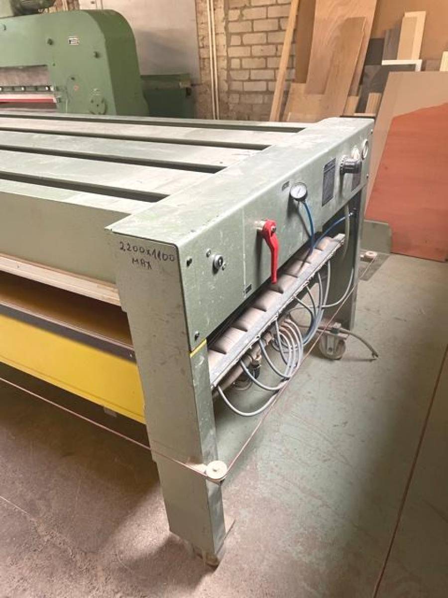 Veneer press JOOS JUNIOR 1 buy second-hand