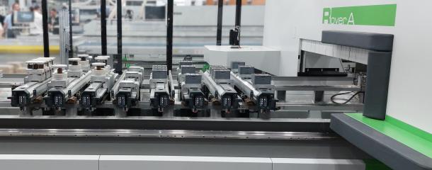 BIESSE XPS Maschinentisch - WOOD TEC PEDIA