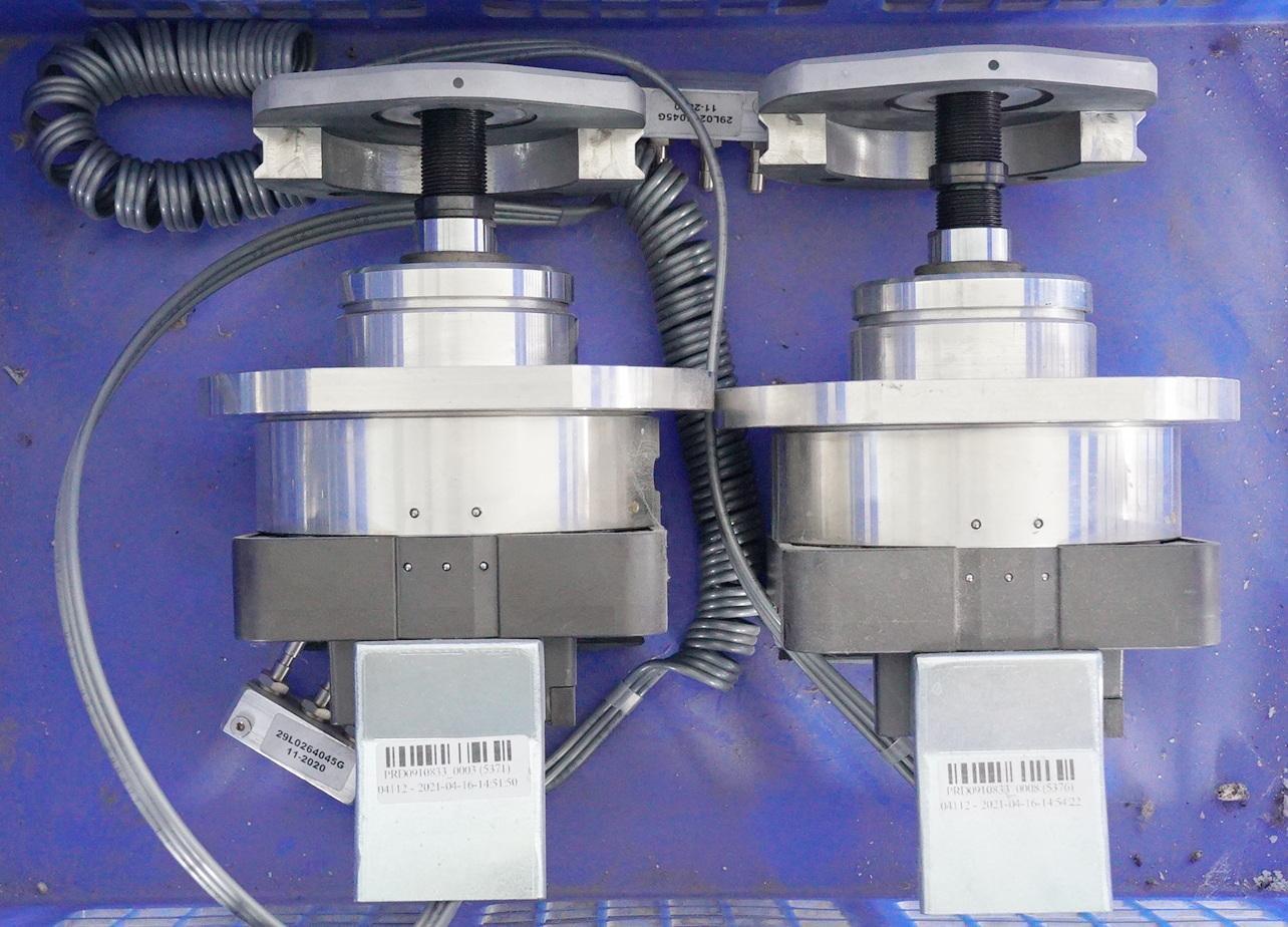 SCM Pneumatic clamps for opening - WOOD TEC PEDIA