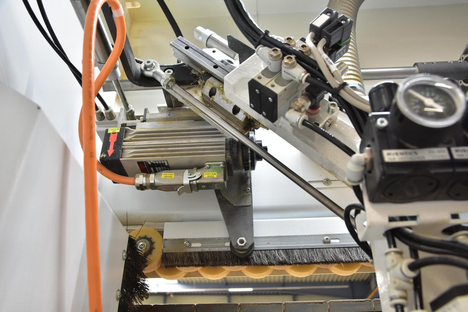 HOMAG Cutting aggregate straight - WOOD TEC PEDIA