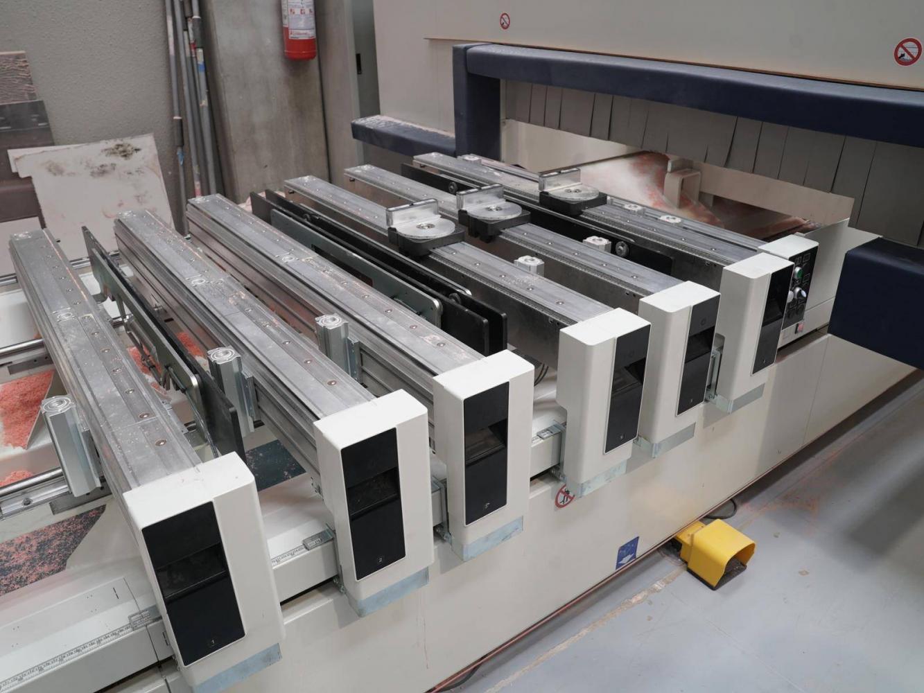 SCM TV Flex work table - WOOD TEC PEDIA